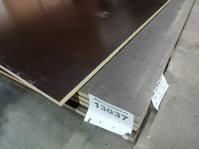 Filmivaneri II F/V 21x1500x3000 II Koivu Ru/Ru 32019620